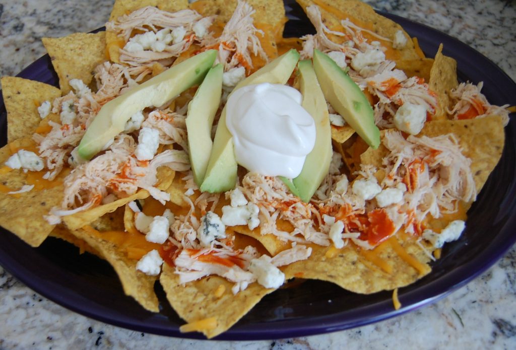 Buffalo Chicken Nachos – Snacks and Sips