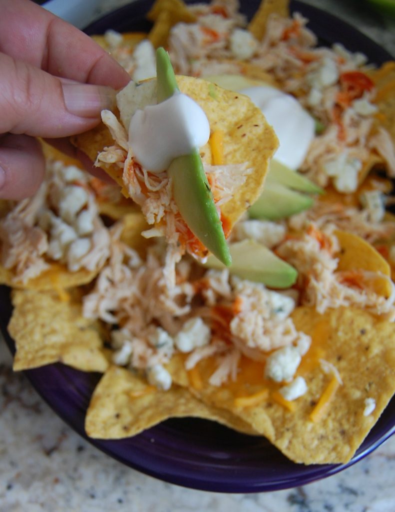 Buffalo Chicken Nachos – Snacks and Sips