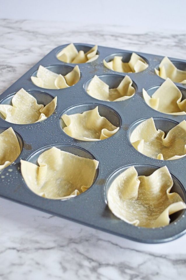 Taco Wonton Cups – Snacks and Sips