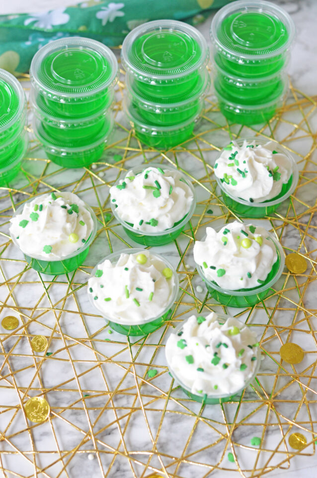 St. Patrick’s Day Jello Shots – Snacks and Sips