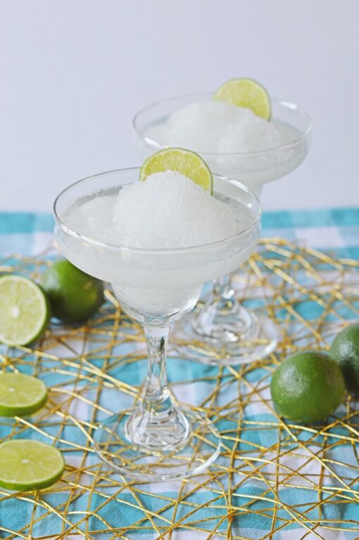 Classic Frozen Daiquiri – Snacks and Sips