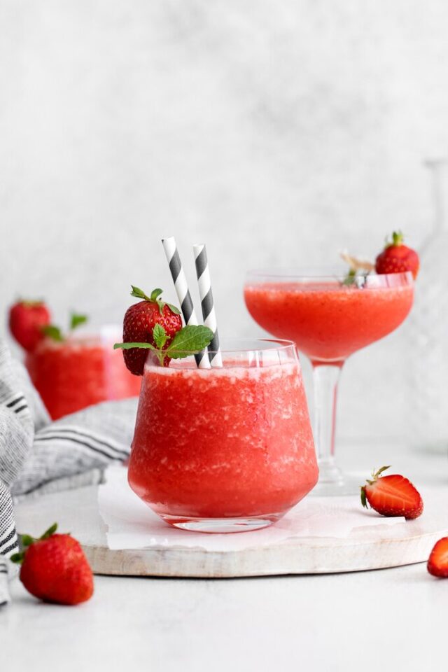Strawberry Frosé – Snacks and Sips